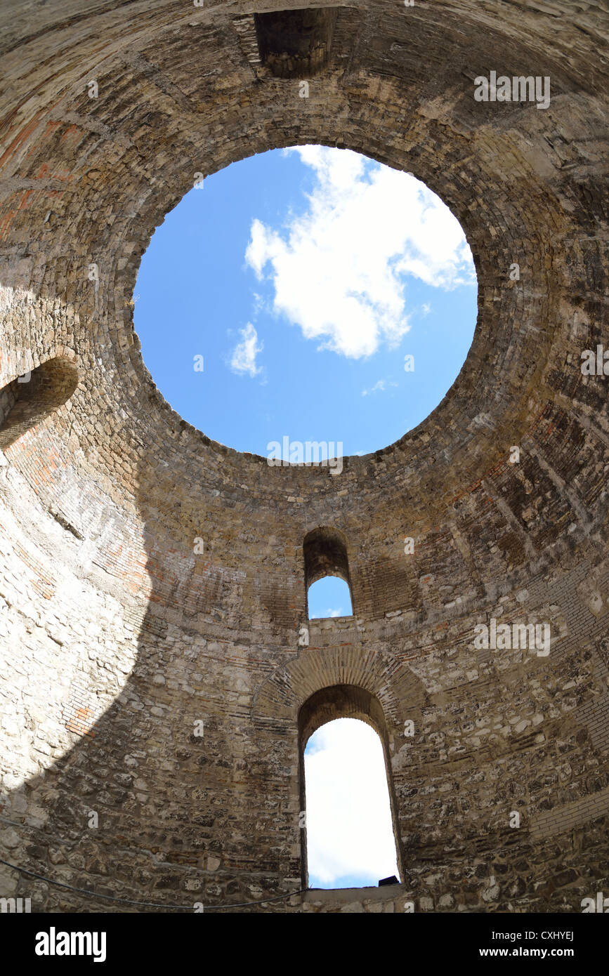 The vestibule of diocletians palace High Resolution Stock Photography ...
