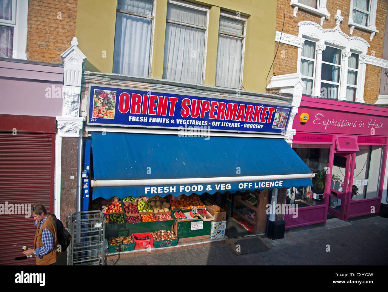 High road leyton hi-res stock photography and images - Alamy