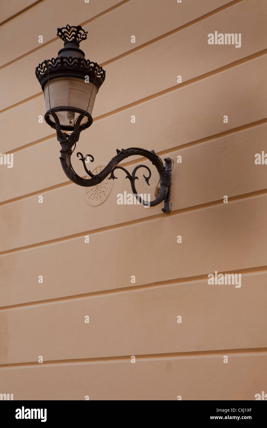 Yellow light lines on hi-res stock photography and images - Alamy