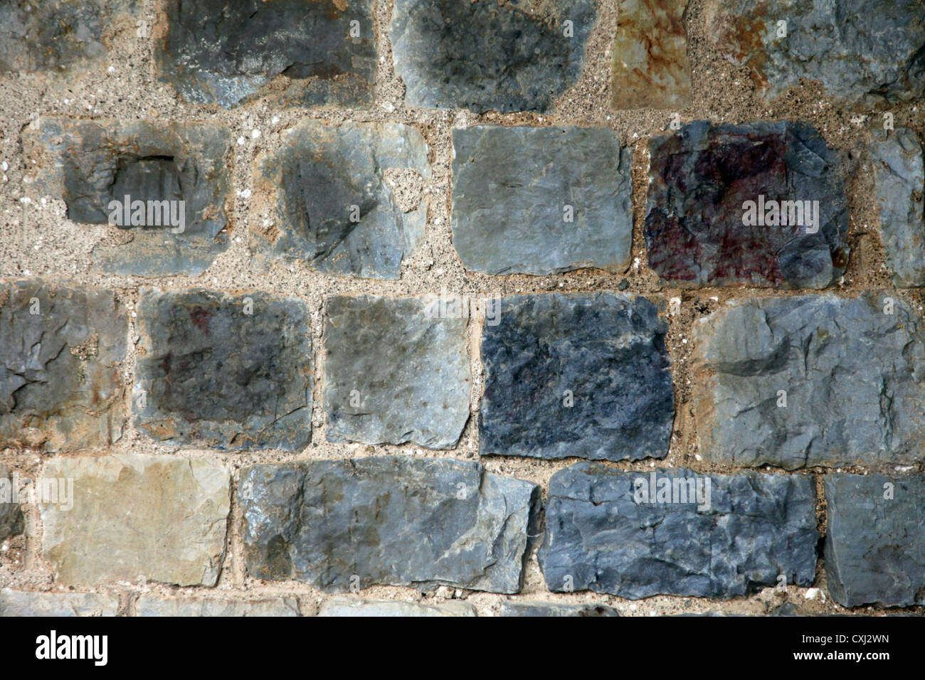 Irregular stone wall hi-res stock photography and images - Alamy