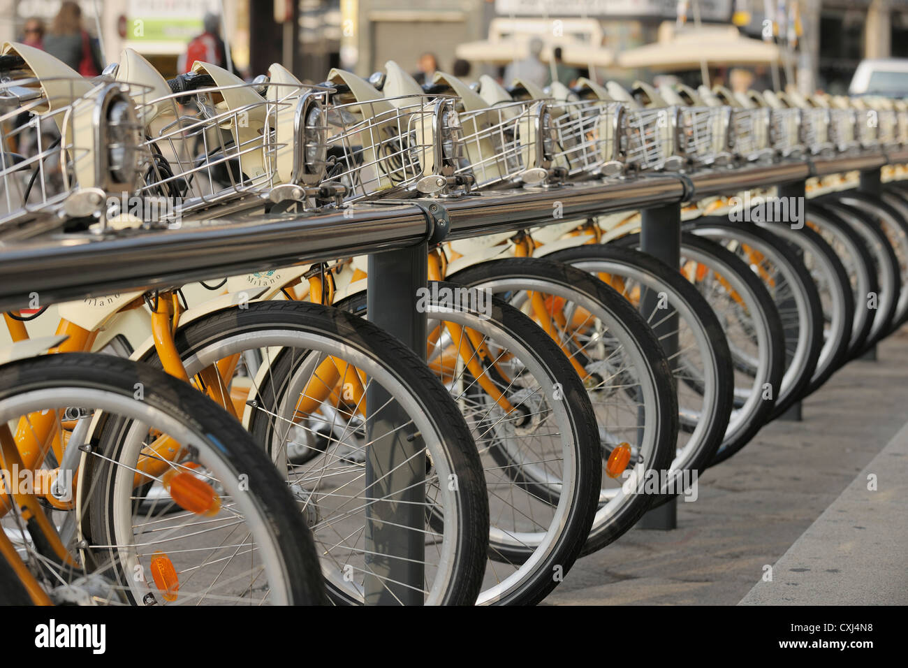 Rentable bike hi-res stock photography and images - Alamy