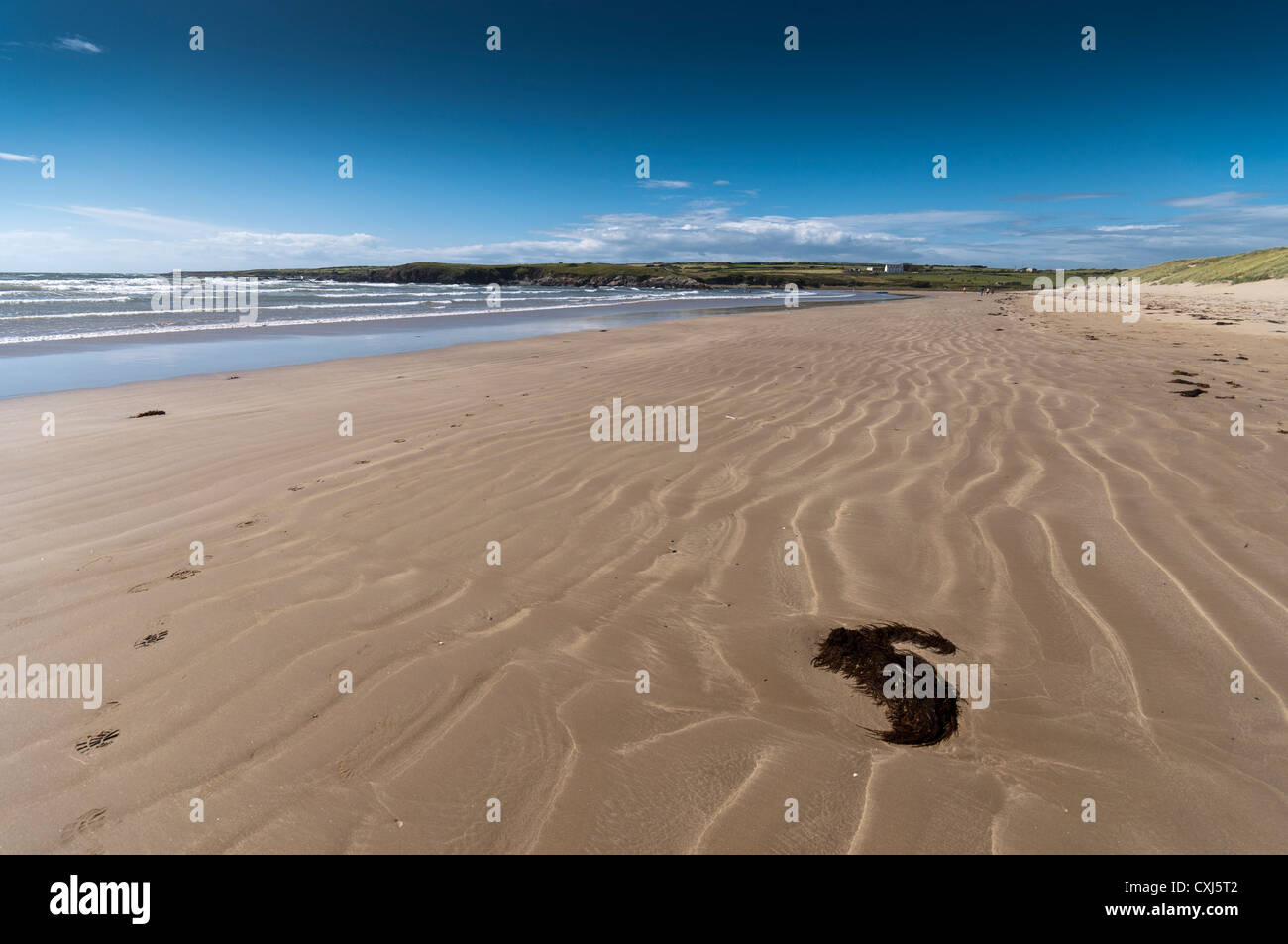 Aberffraw beach Traeth Mawr Anglesey North Wales UK Stock Photo - Alamy