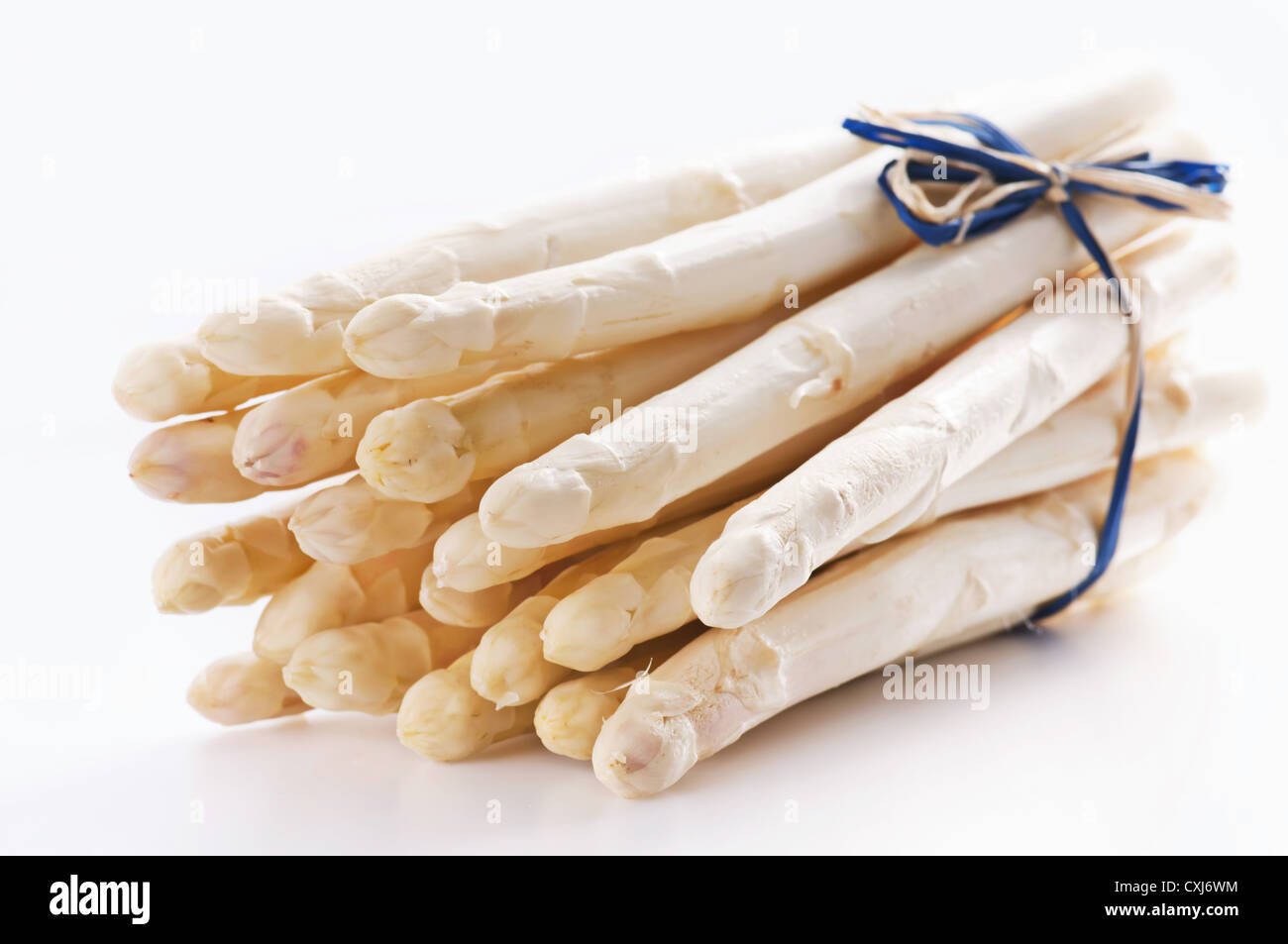 Bunch white asparagus spargel hi-res stock photography and images - Alamy