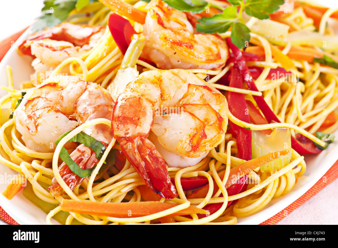 Mie goreng noodles hi-res stock photography and images - Alamy