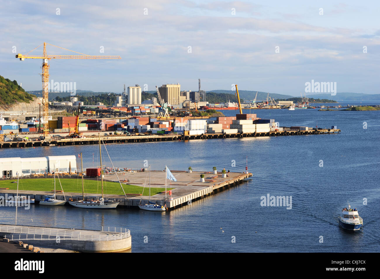 Oslo port cargo ship hi-res stock photography and images - Alamy