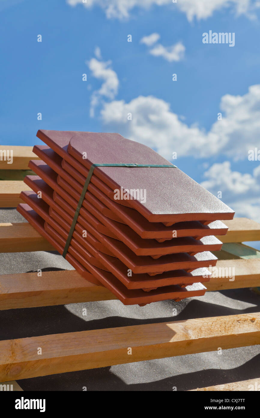 Tile batten hi-res stock photography and images - Alamy