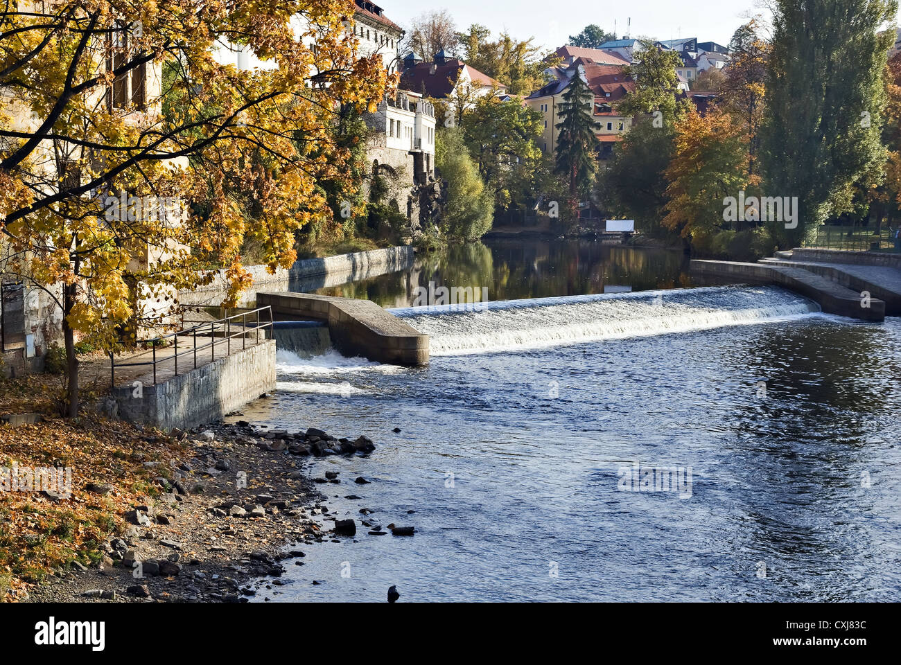 Fluss seicht hi-res stock photography and images - Alamy