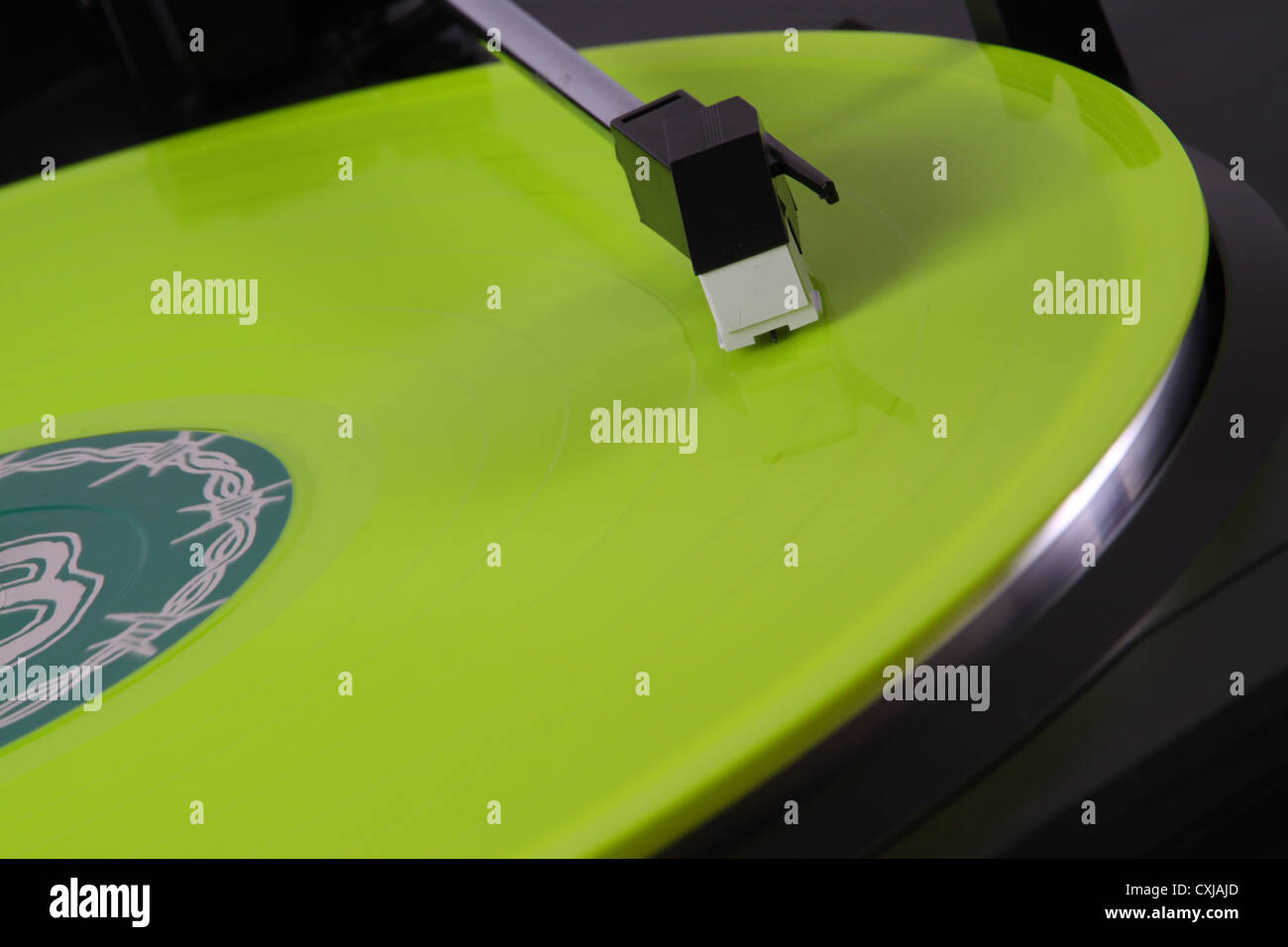 Green record player hi-res stock photography and images - Alamy