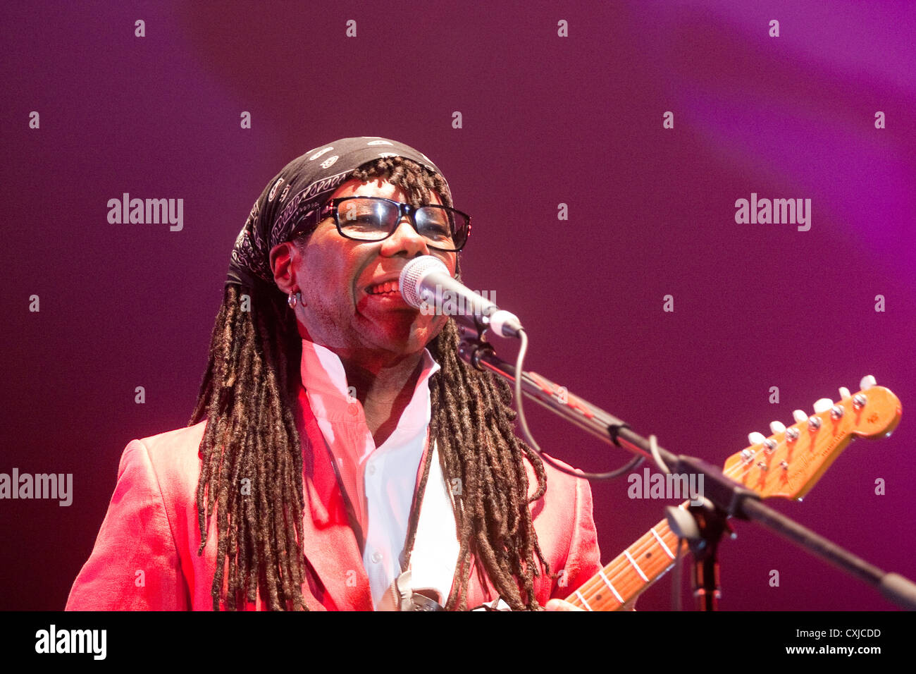Nile Rodgers Guitar High Resolution Stock Photography and Images - Alamy