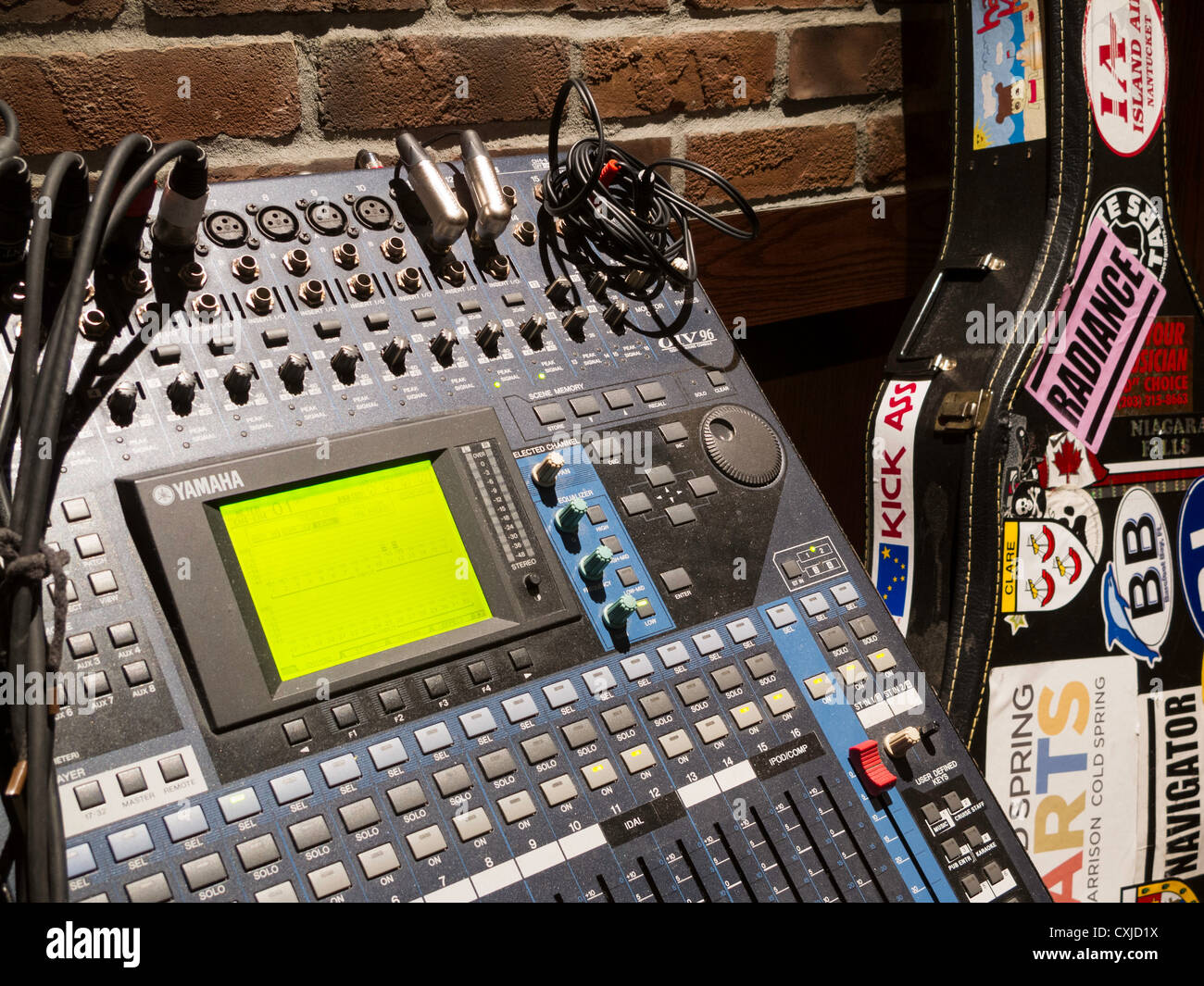 Entertainer's Electronic Amplifier/ Sound Board, USA Stock Photo - Alamy