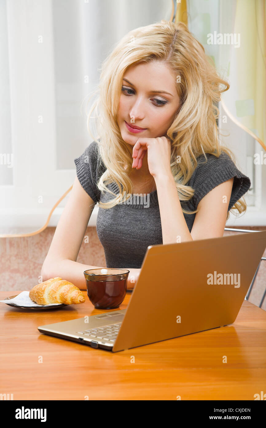 girls at the table Stock Photo - Alamy