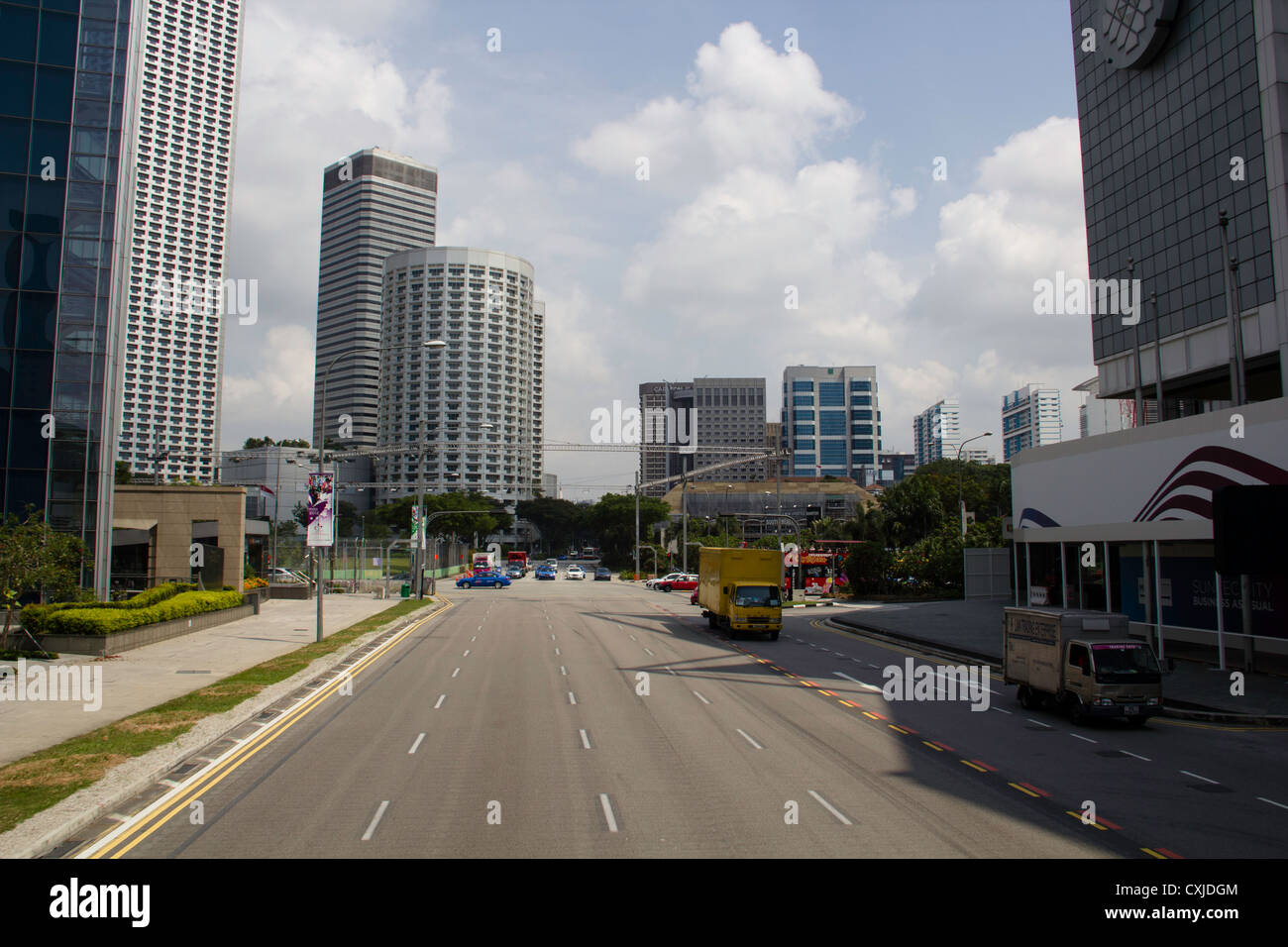 Traffic signs in singapore hi-res stock photography and images - Alamy