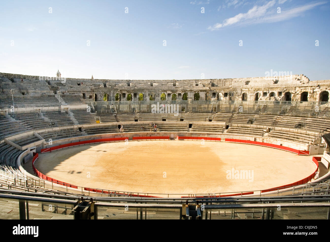 Wide angle view of the Roman amphitheatre, Nimes, France Stock Photo ...