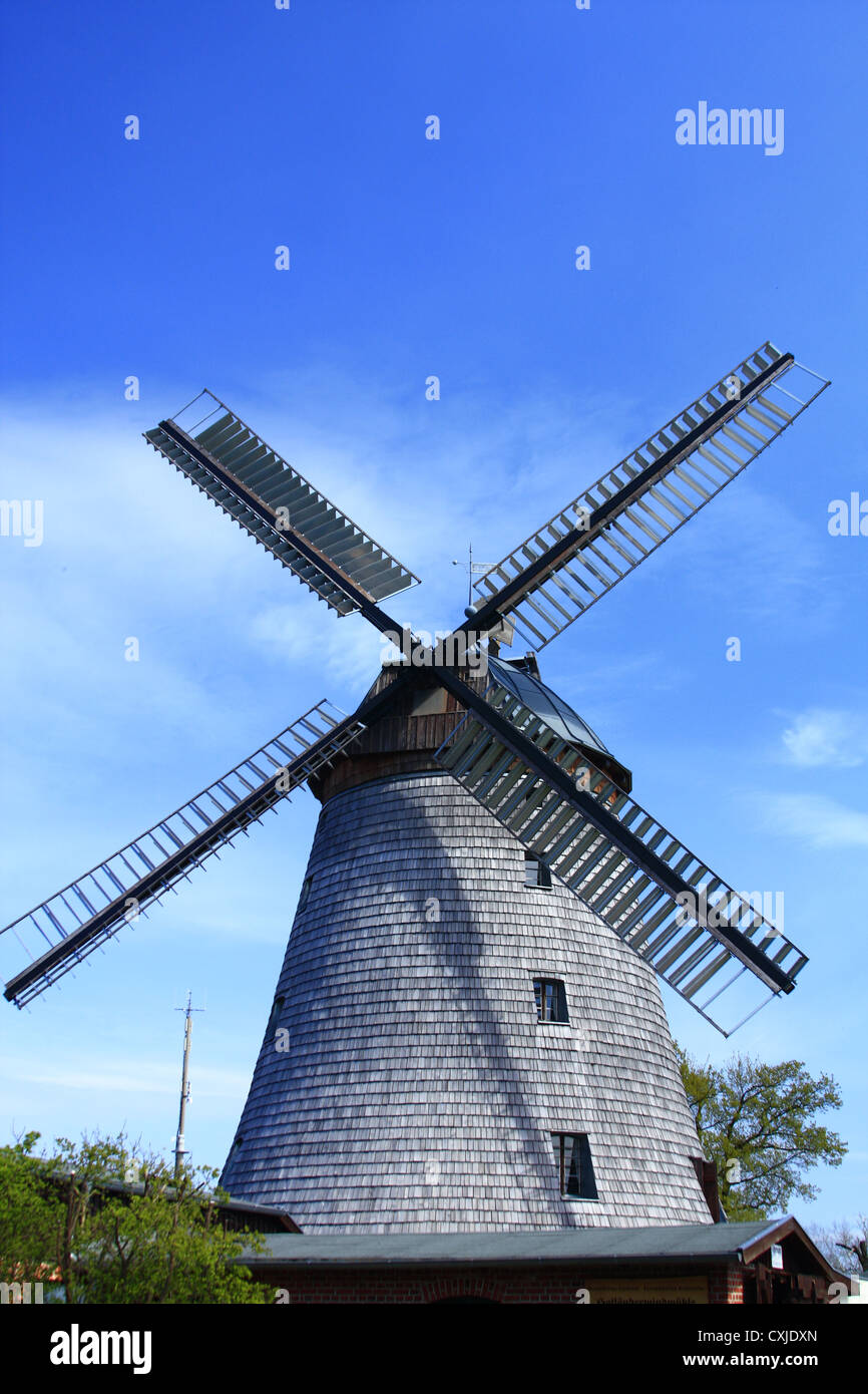 Wind mill flour hi-res stock photography and images - Alamy