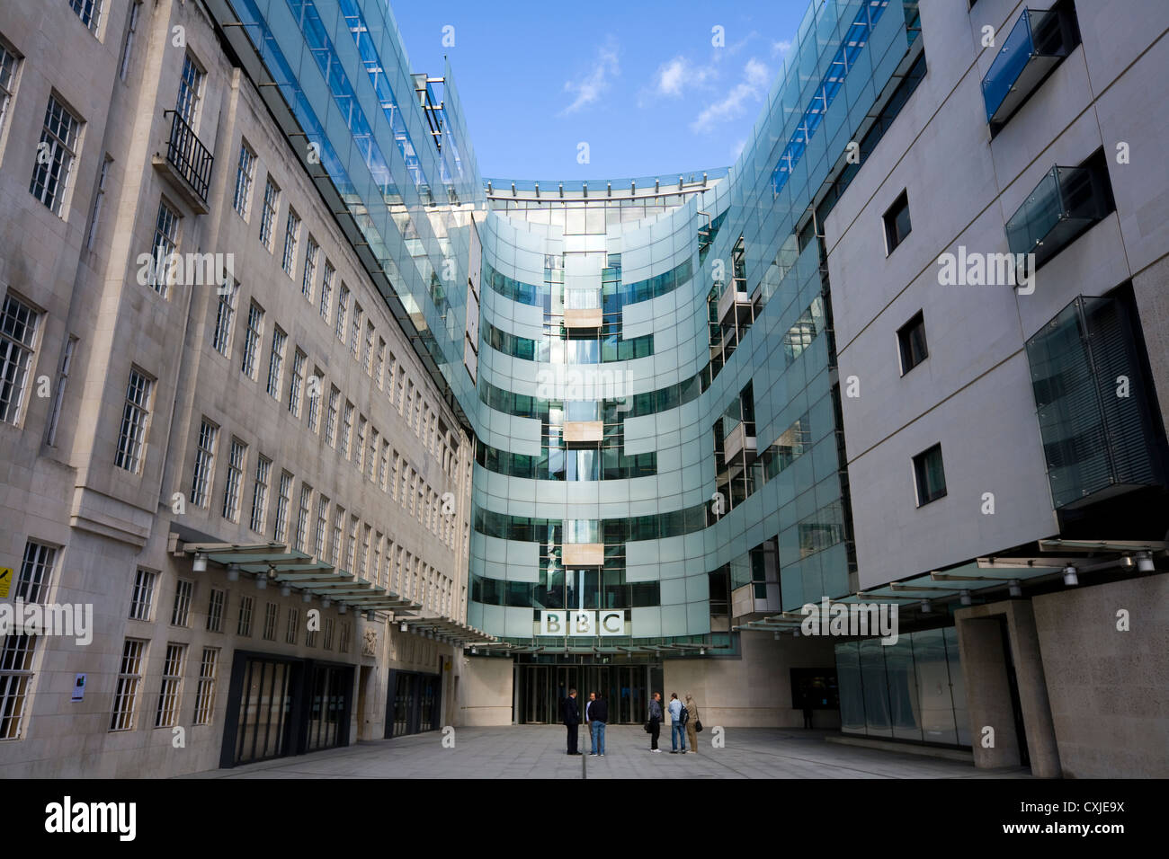 Looking into the new / modern broadcast centre extension of the BBC ...