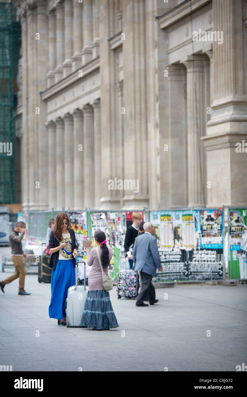 Romanian gypsies gypsy roma hi-res stock photography and images - Alamy