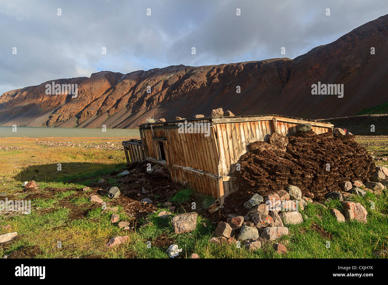 Hunting cabin near the shore of Etah, an old Inuit village site in Kane ...