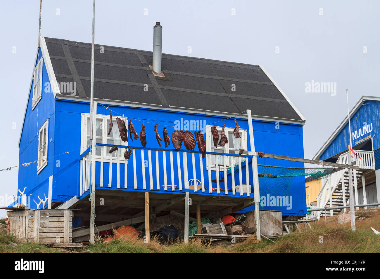 Inuit house hi-res stock photography and images - Alamy