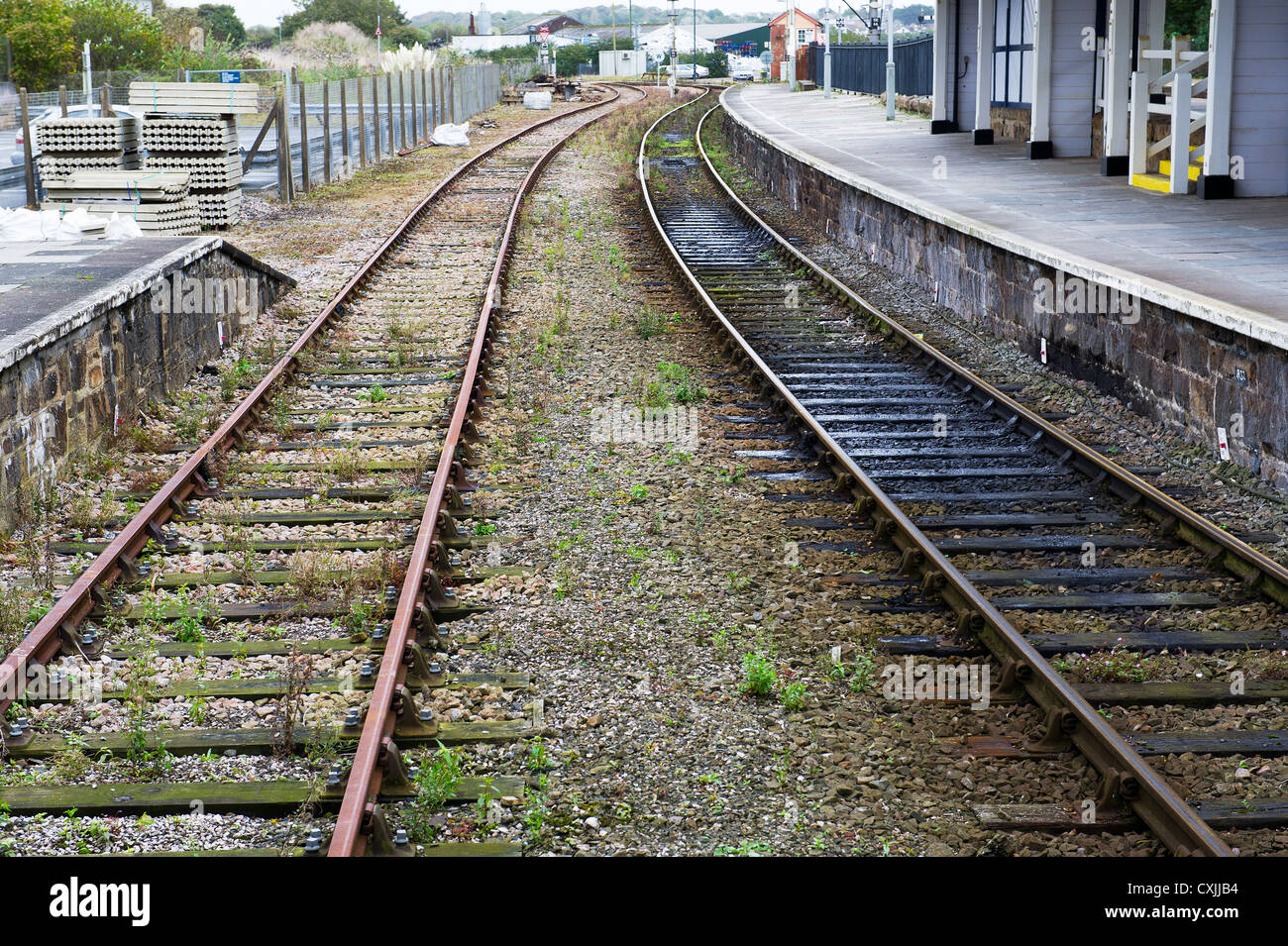 Railway tracks at St Erth station in Cornwall Stock Photo - Alamy