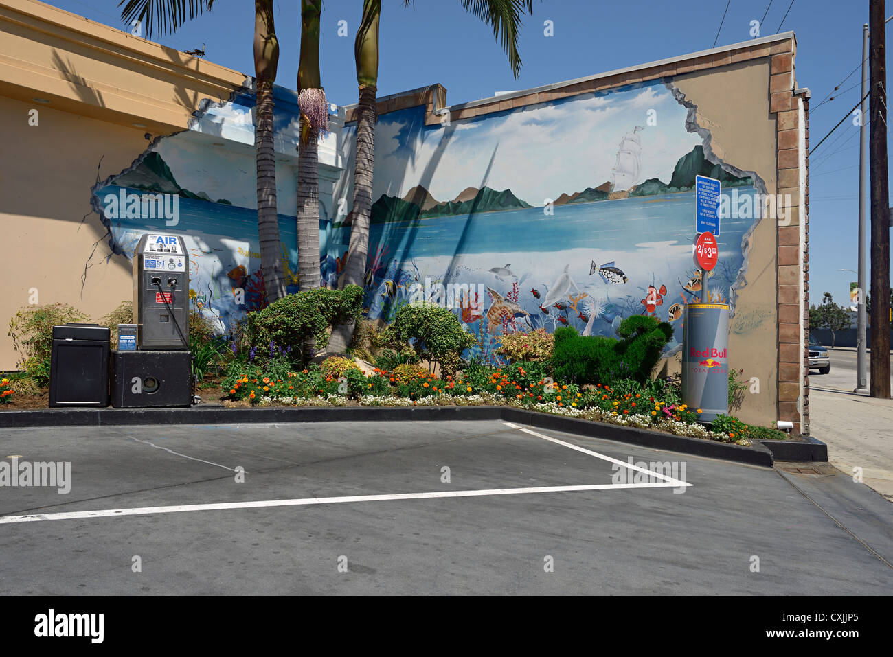 venice gas station mural Stock Photo - Alamy