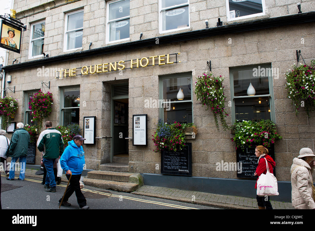 The Queens Hotel in St Ives in Cornwall Stock Photo - Alamy