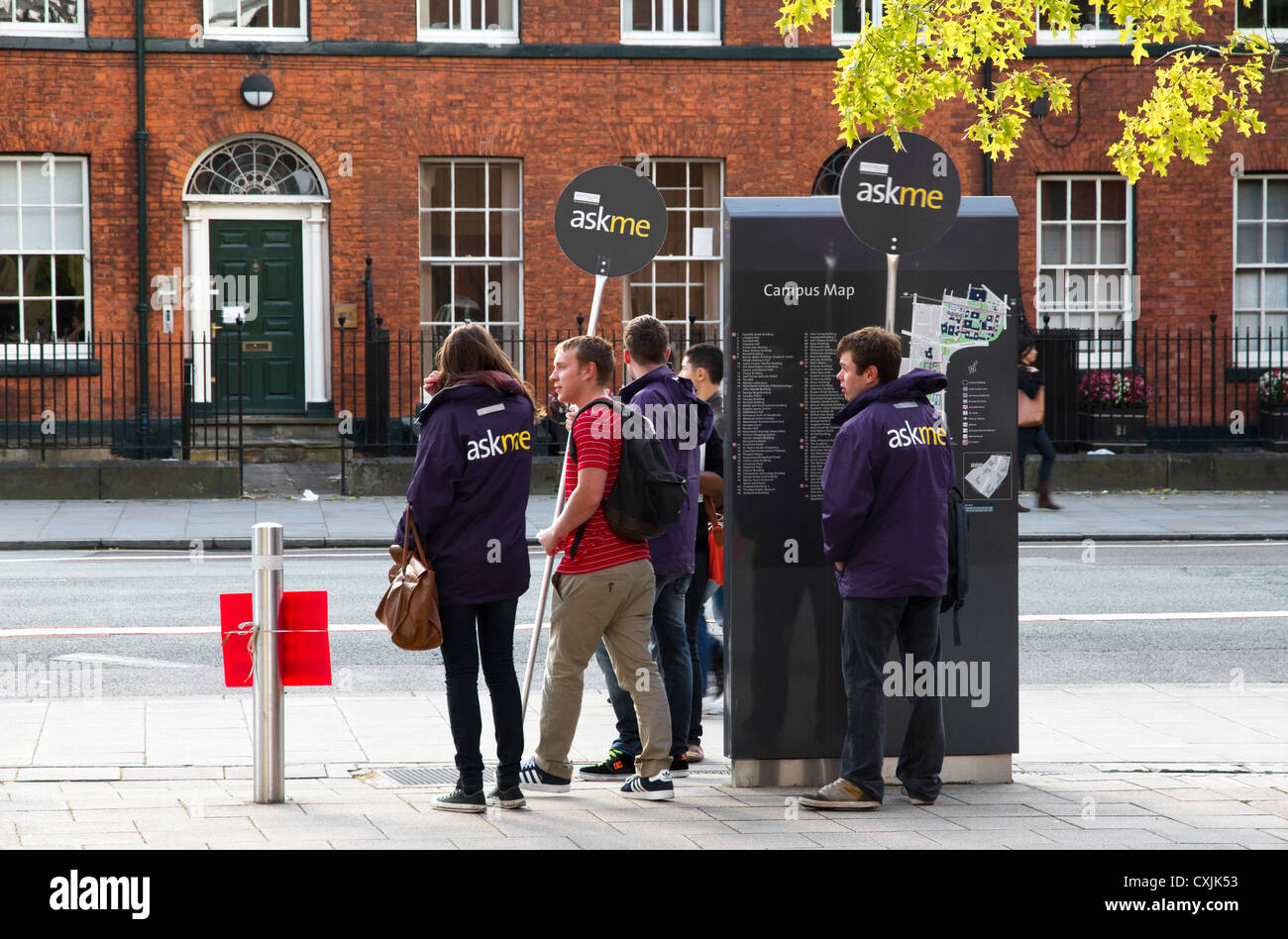 Student Helpers at Manchester University's Freshers' Week, Manchester ...