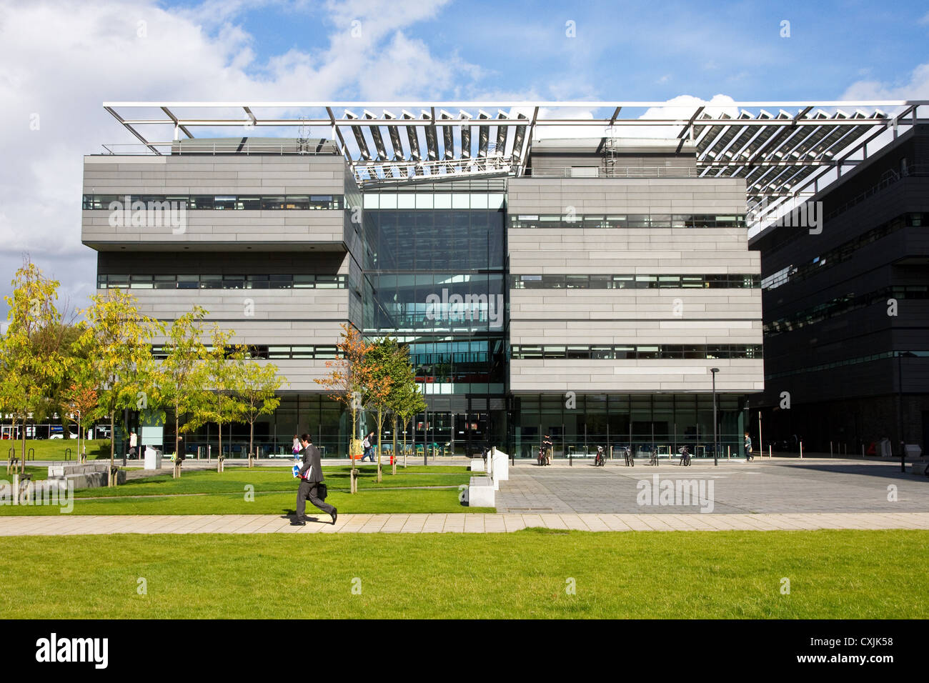 Alan Turing Building,( School of Mathematics), University of Manchester ...