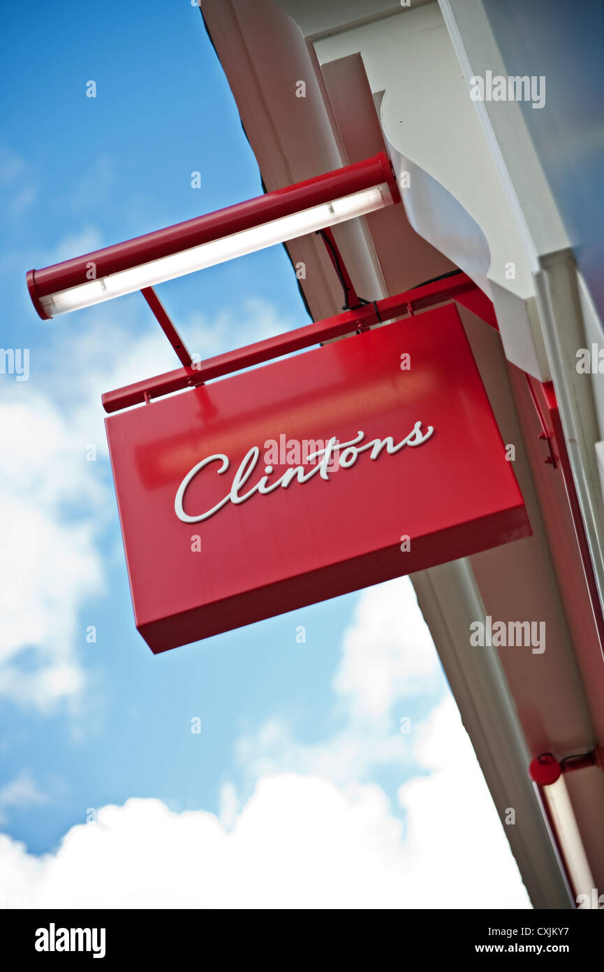 Clintons clinton new sign logo hi-res stock photography and images - Alamy