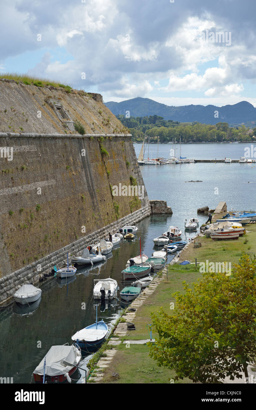 Canal paleo hi-res stock photography and images - Alamy
