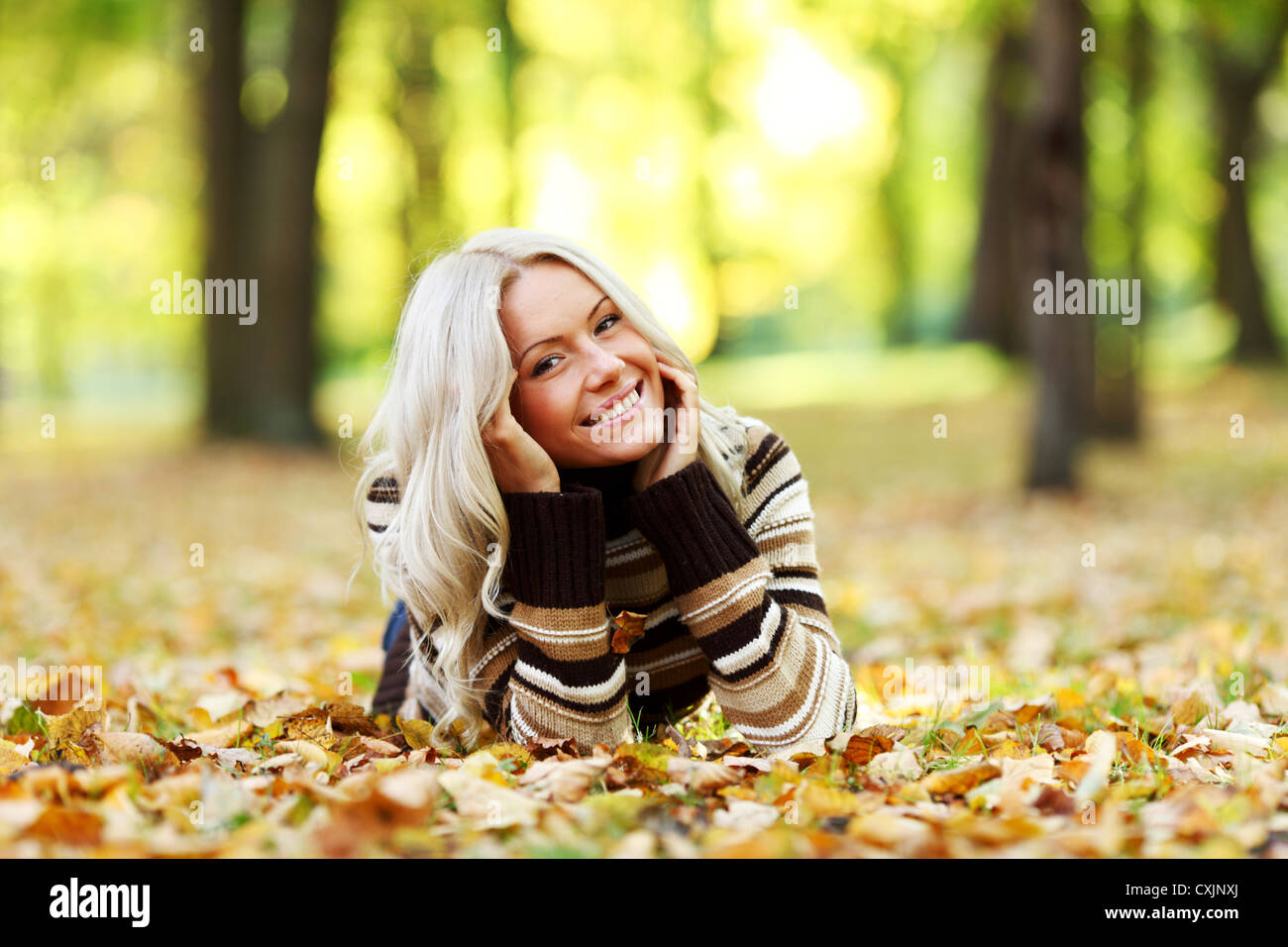 autumn woman portret in park Stock Photo - Alamy