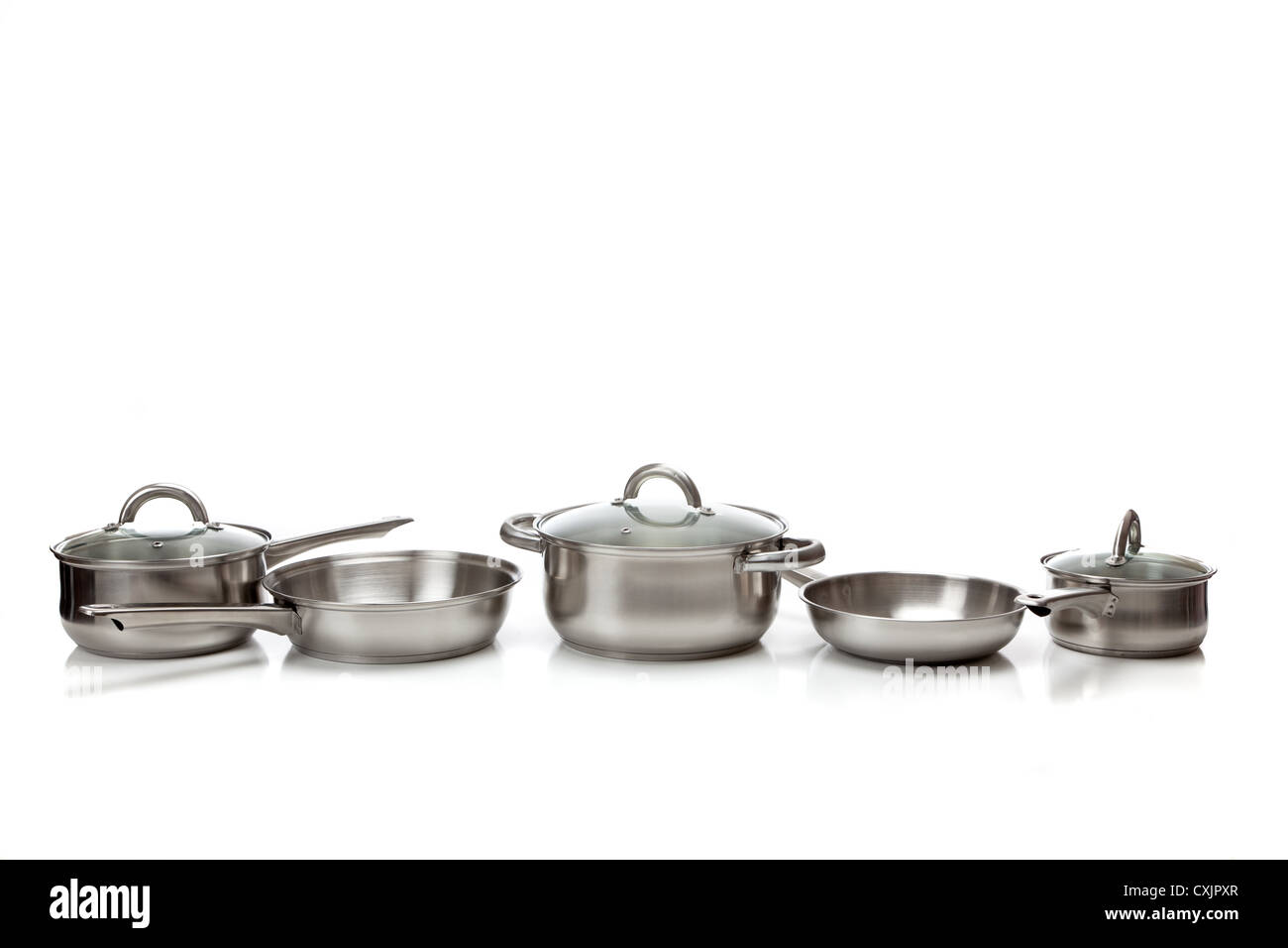 Cooking pots hi-res stock photography and images - Alamy