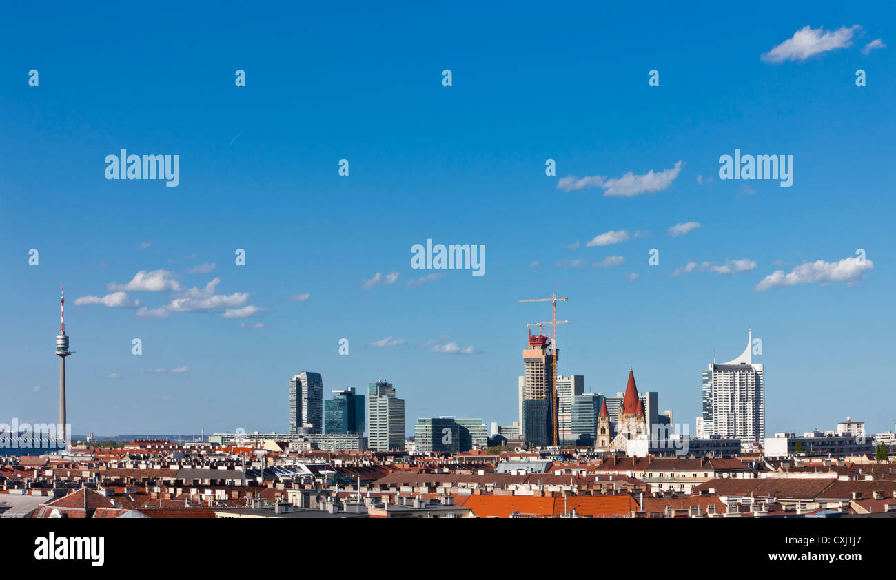 Vienna skyline hi-res stock photography and images - Alamy