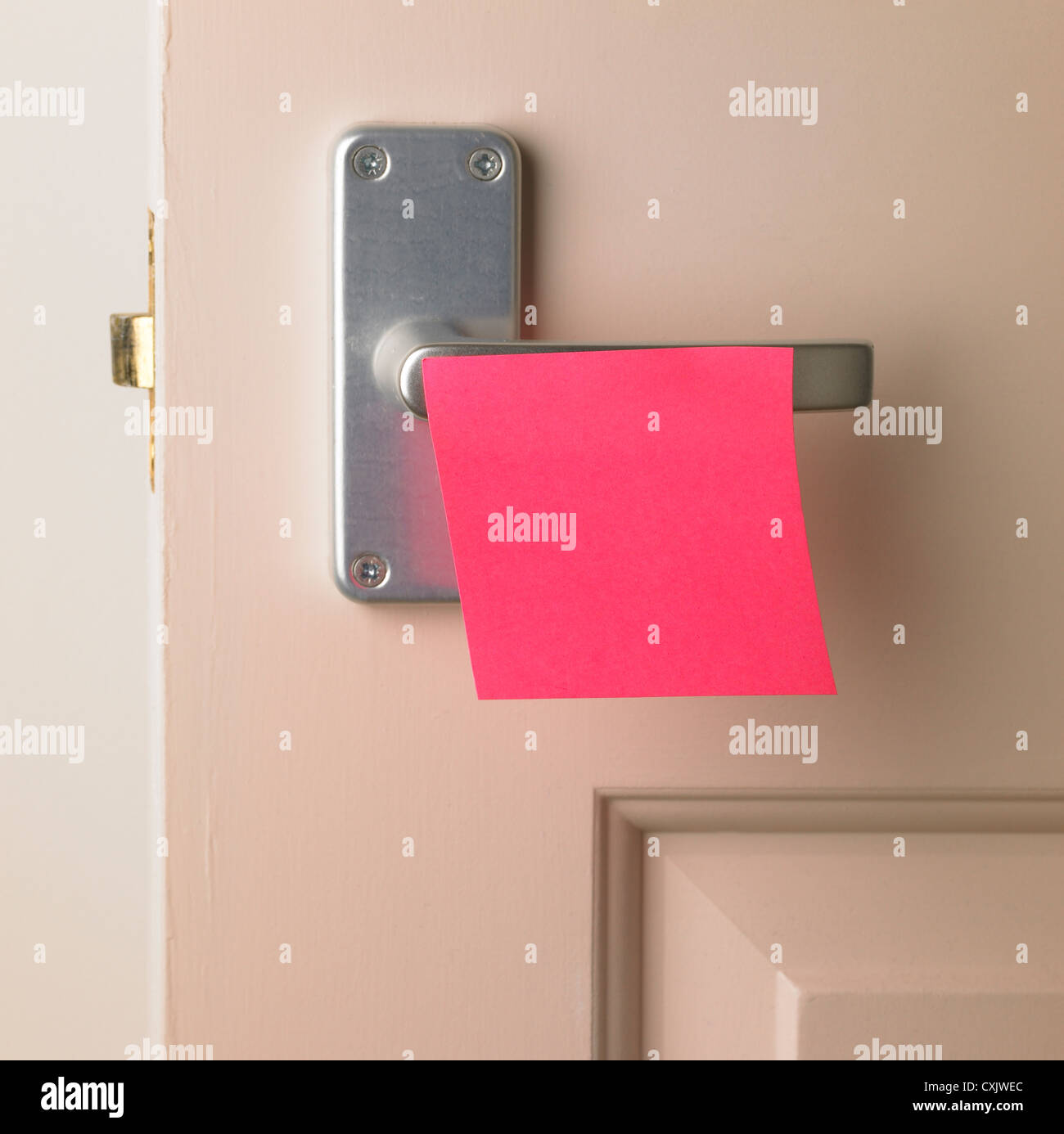Post it note reminder door hi-res stock photography and images - Alamy