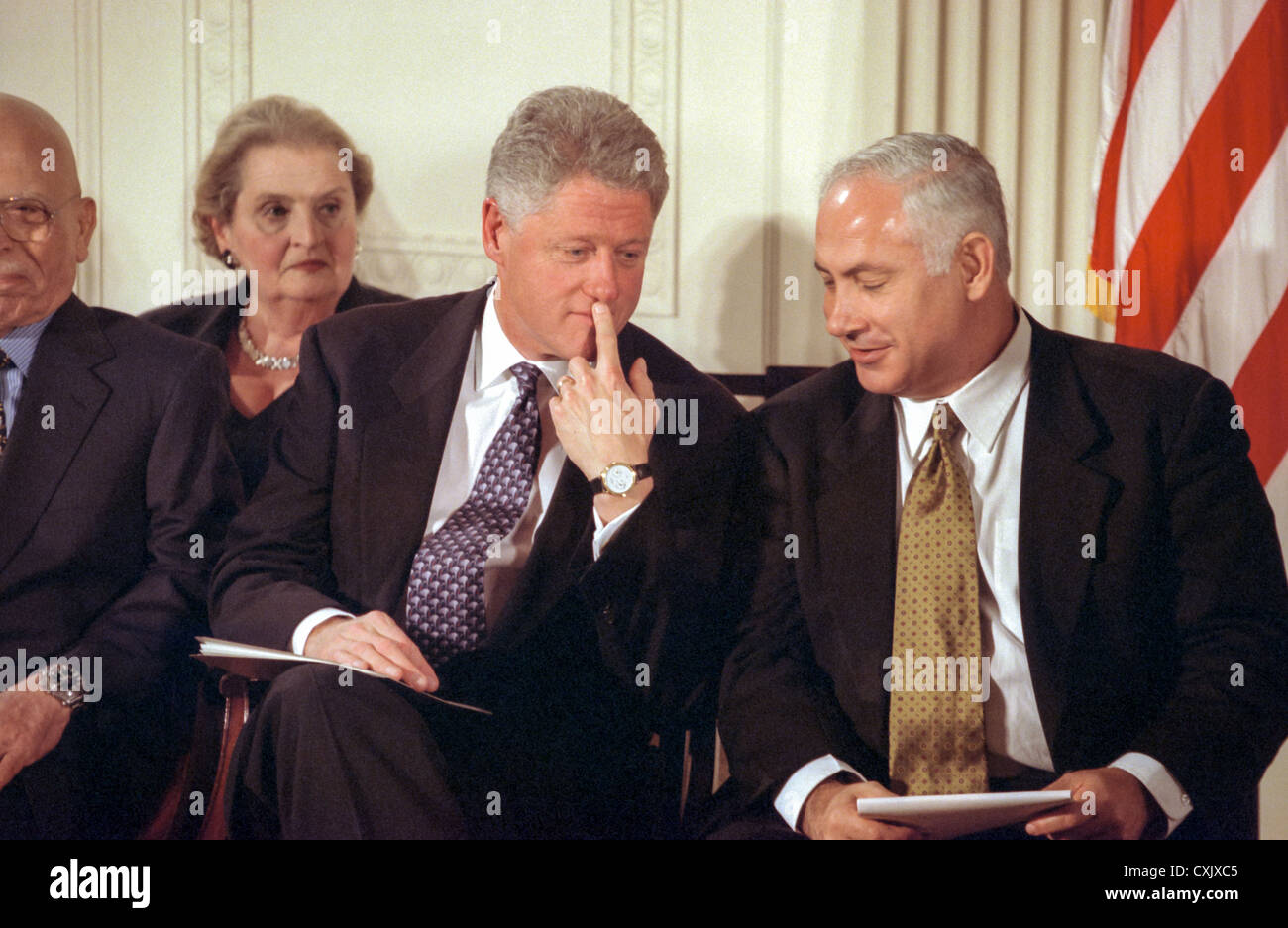 US President Bill Clinton speaks with Israel Prime Minister Benjamin ...