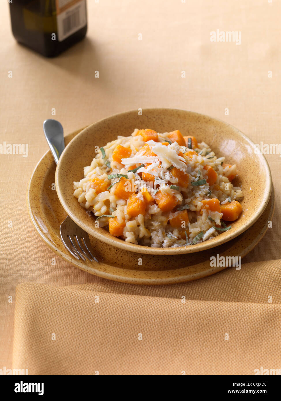 How to make risotto hi-res stock photography and images - Alamy