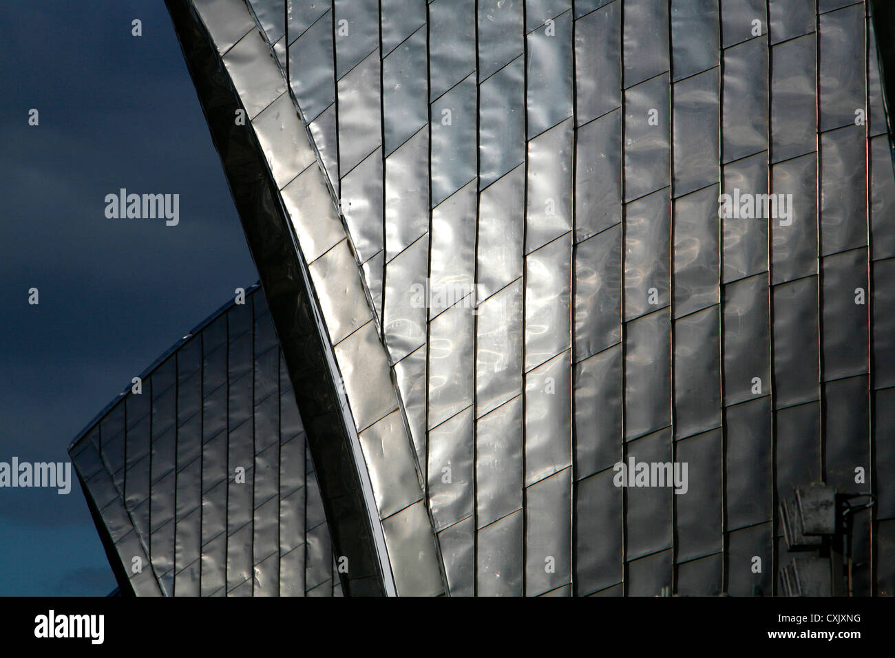 Steel cladding hi-res stock photography and images - Alamy