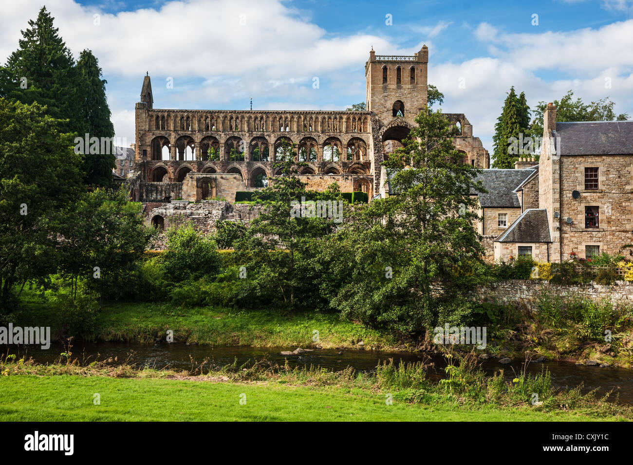 Jedburgh Abbey, Scottish Borders Stock Photo - Alamy