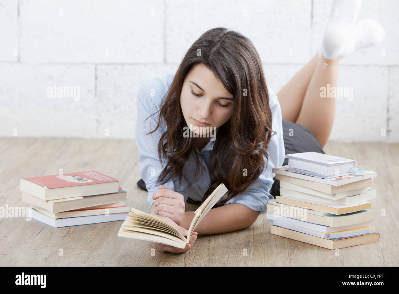 Italian School Girl High Resolution Stock Photography and Images - Alamy