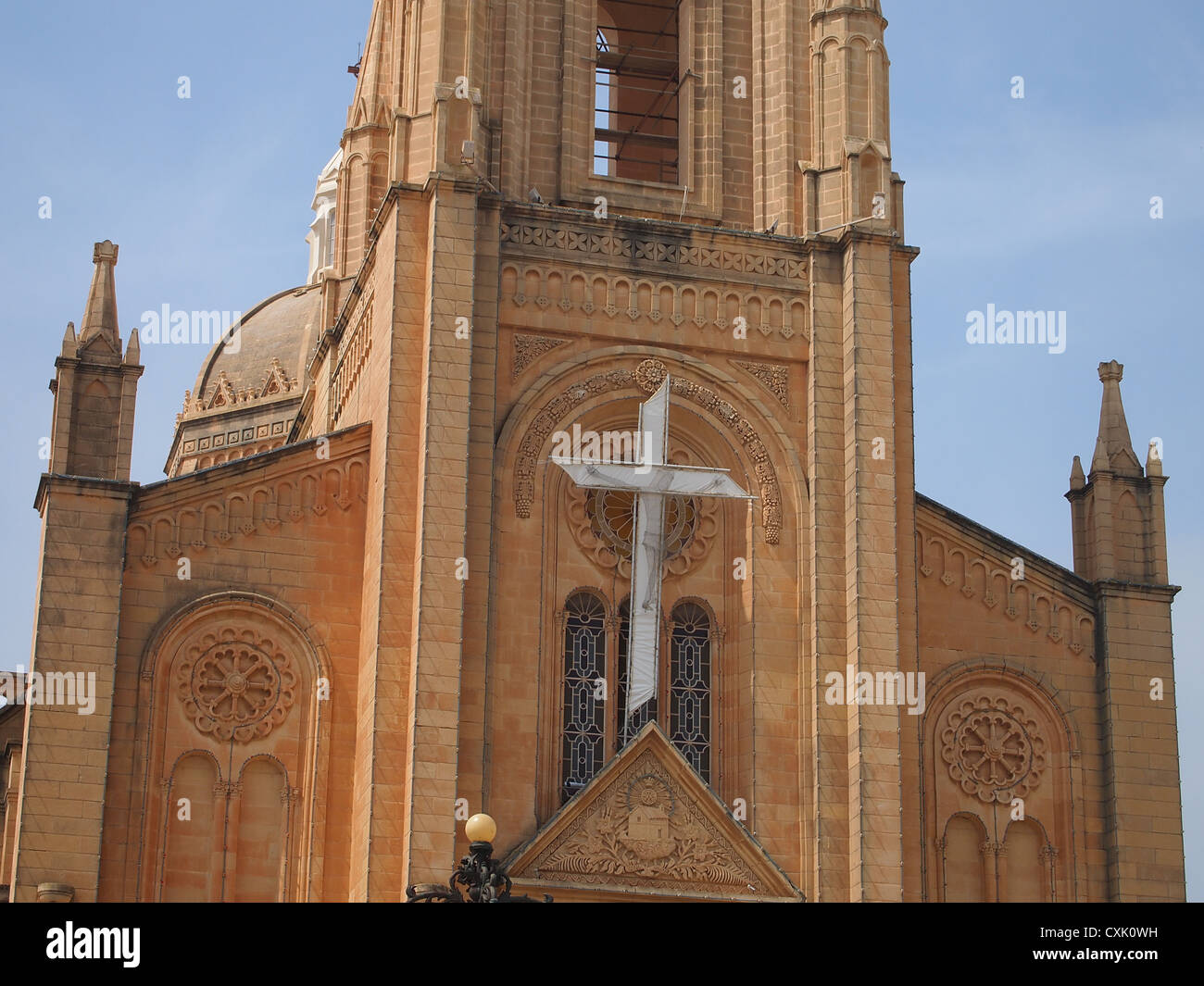 A cross on a church Stock Photo - Alamy