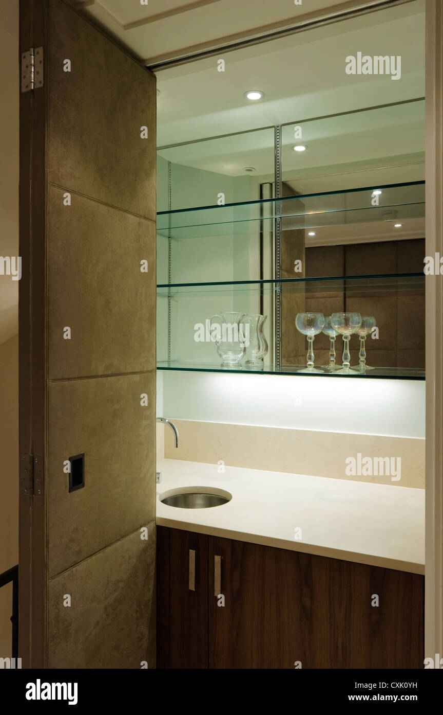 colour interior mirror reflection glassware wineglass jug bar area ...