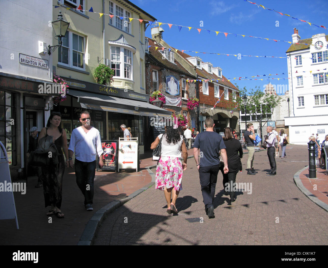 Brighton walk of the lanes hi-res stock photography and images - Alamy