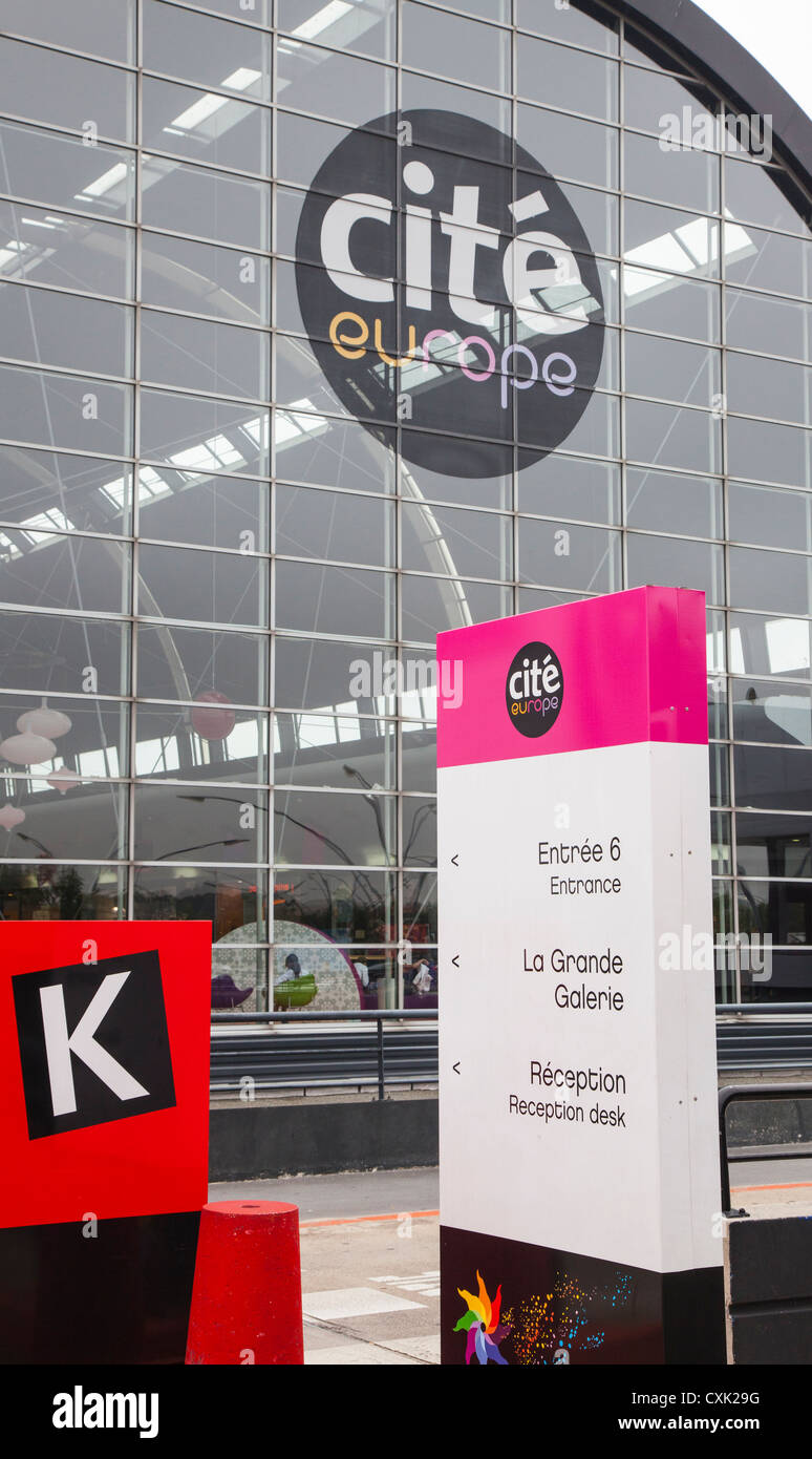 Cite Europe shopping center exterior signs at Calais, France Stock ...