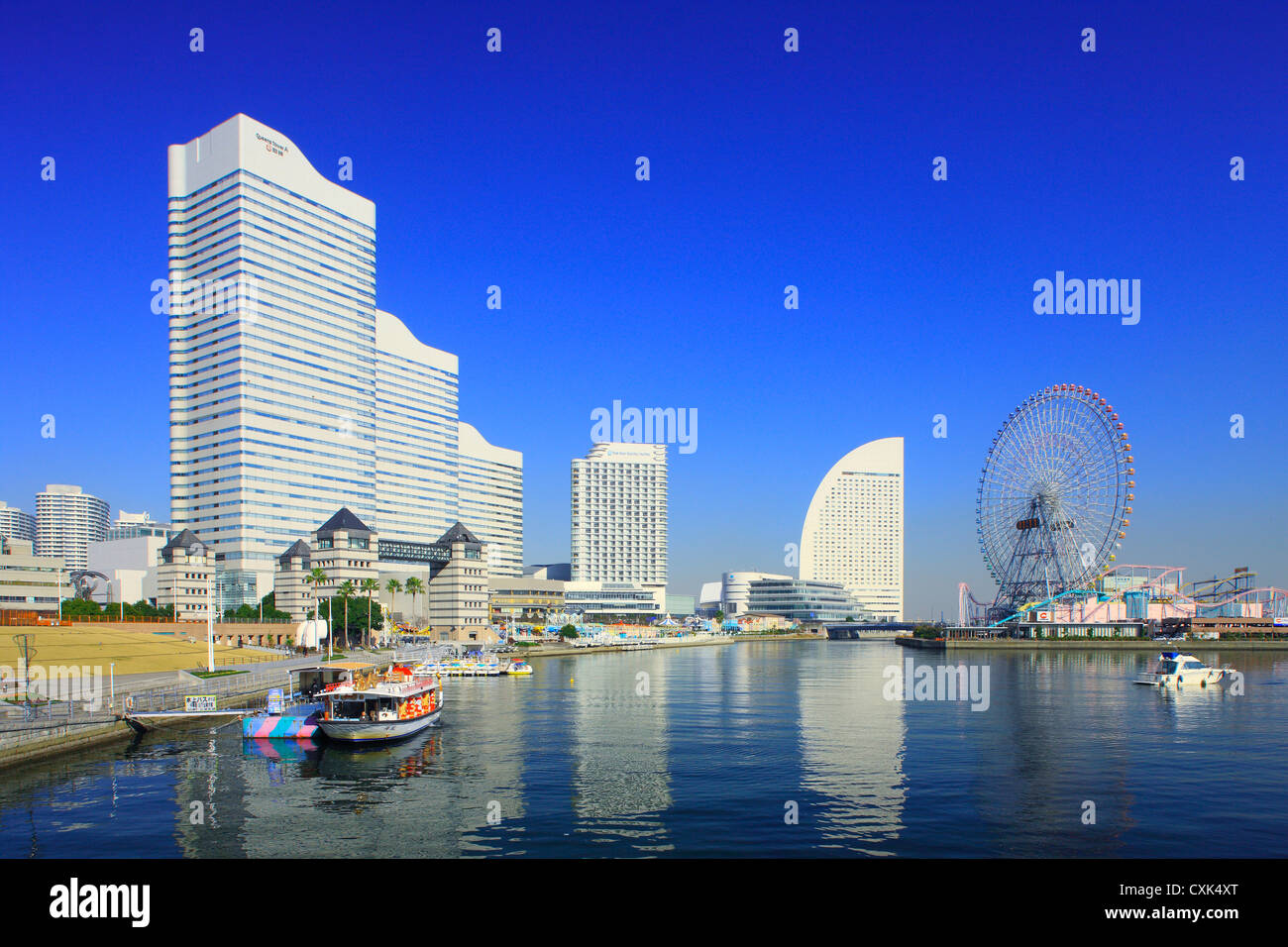 Minato mirai minato city yokohama kanagawa japan hi-res stock ...