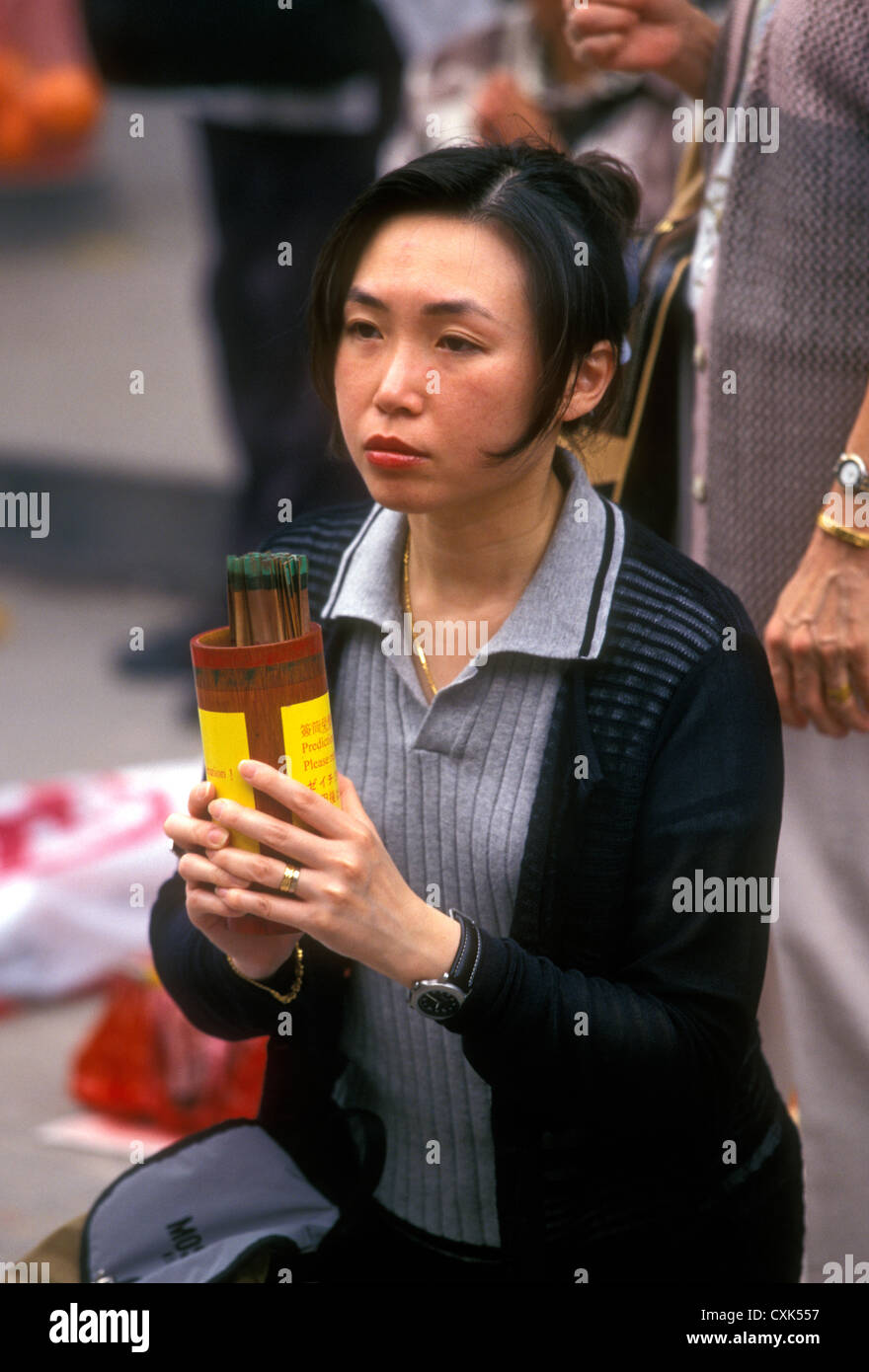 Kau cim chinese fortune sticks hi-res stock photography and images - Alamy