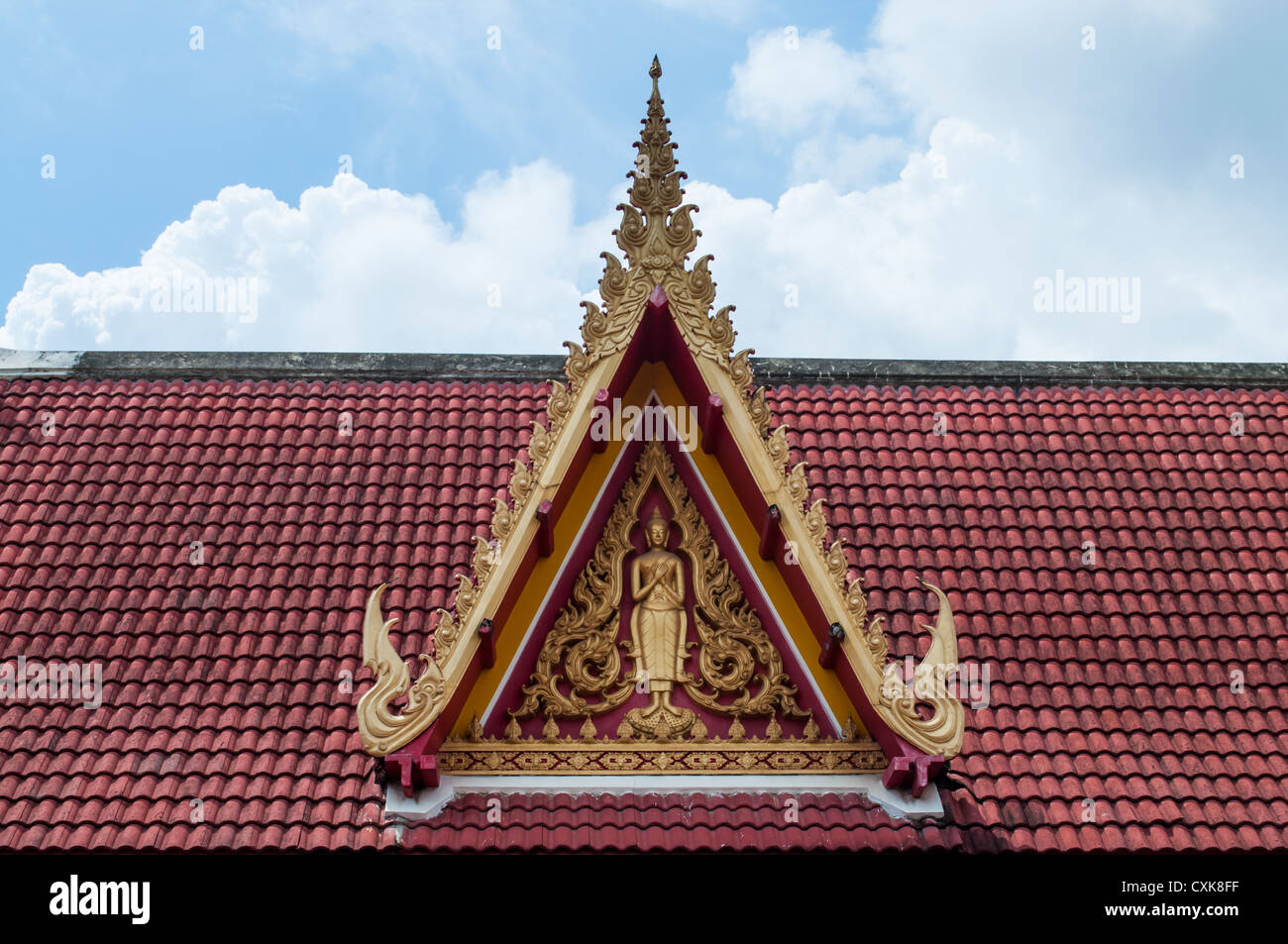 Gable roof style hi-res stock photography and images - Alamy