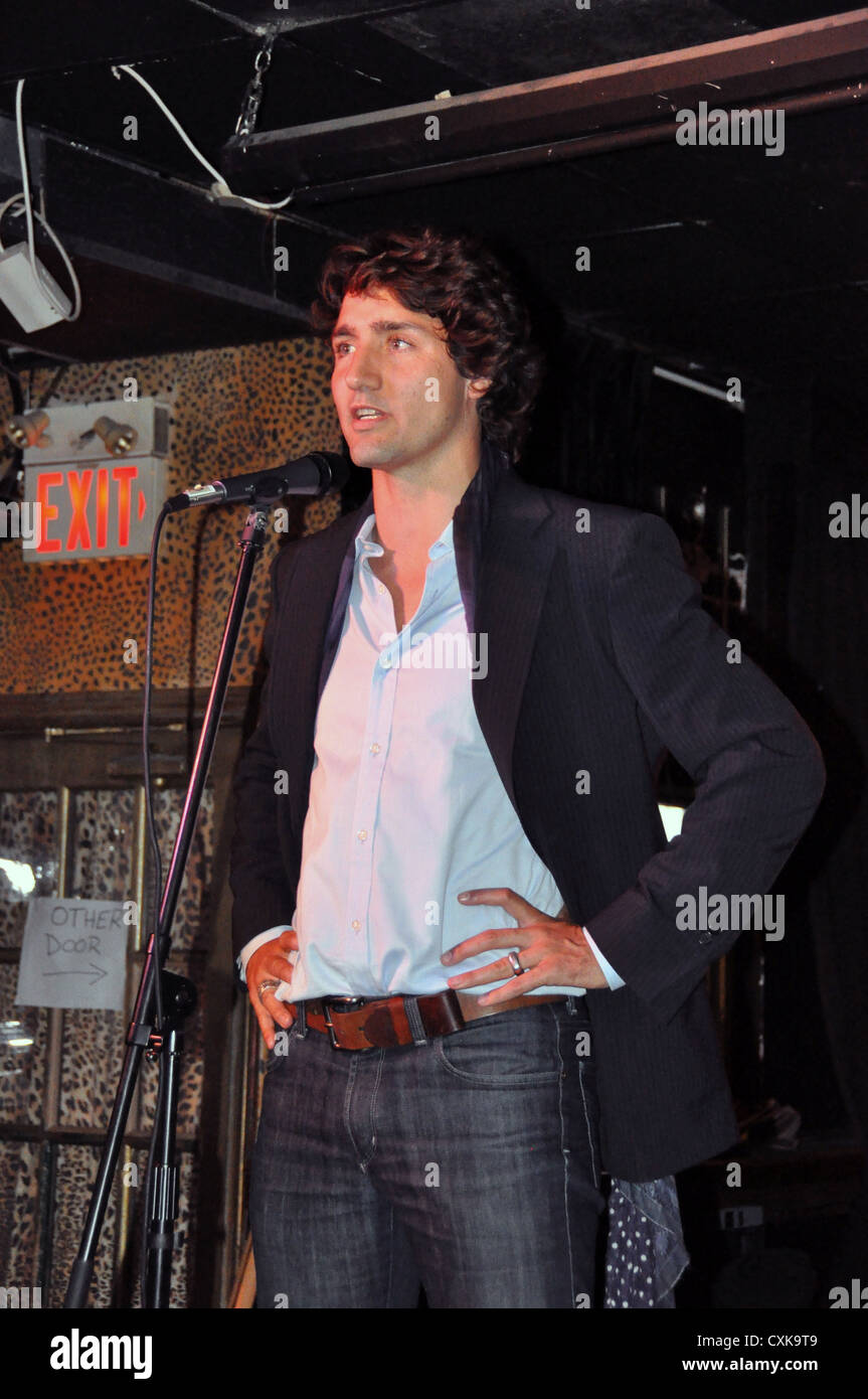Trudeaumania hi-res stock photography and images - Alamy Trudeaumania hi-res stock photography and images - Alamy