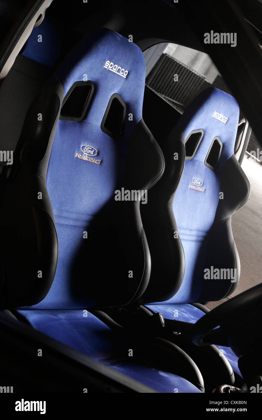 Ford racing car hi-res stock photography and images - Alamy