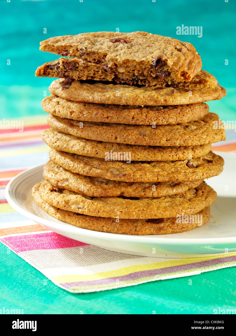 STACK OF CHOCOLATE CHIP COOKIES Stock Photo - Alamy