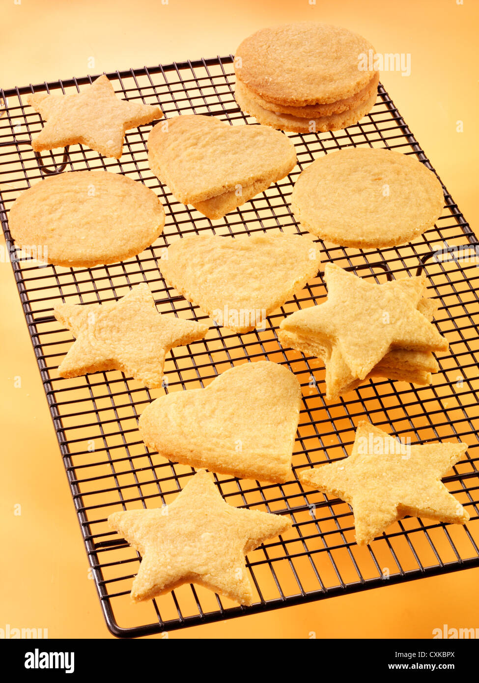 STAR AND HEART SHAPED COOKIES Stock Photo - Alamy