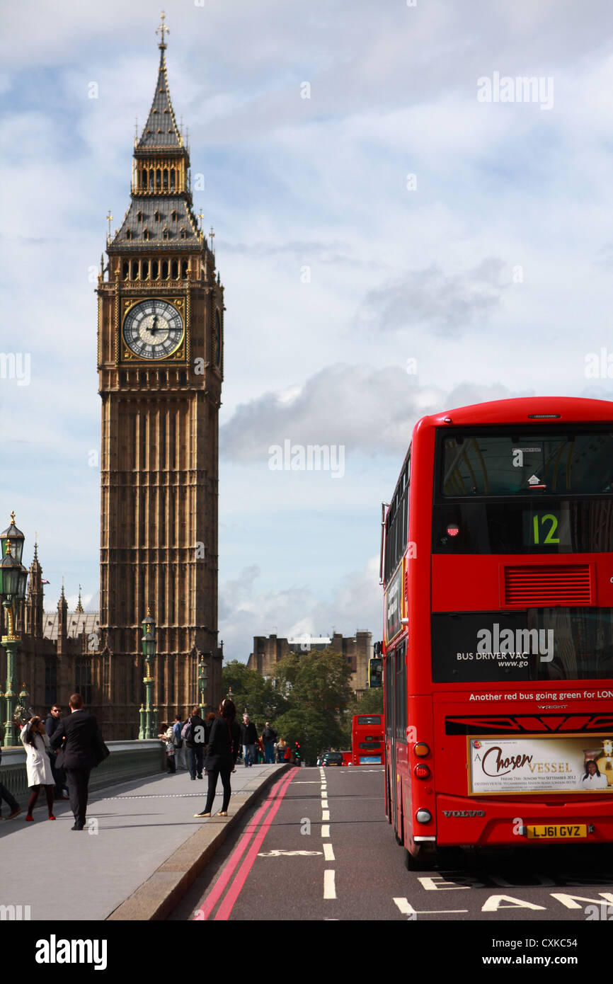 Rear view double decker bus hi-res stock photography and images - Alamy